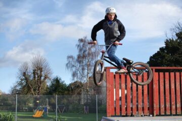 Top 9 Easiest BMX Tricks for Beginners [Tips & Guide] | Tricks 2021 ...