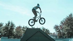 BMX Brakeless or Brakes: What you Should Know | Travelers Door